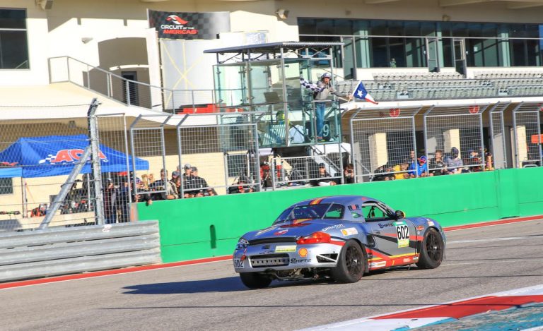 Round 3 Racing / Shell / Team Cooper Tire 2020 - Shift Up Now
