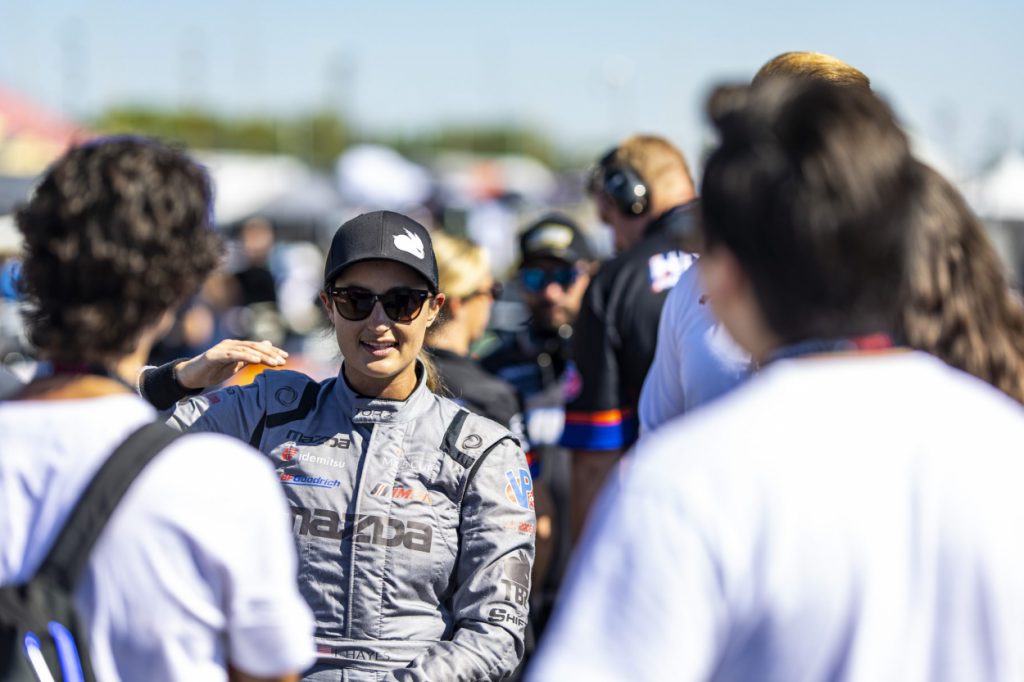 Laura Hayes | Mazda Mx5 Cup - Shift Up Now