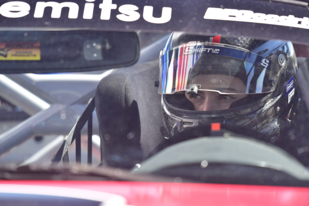 Laura Hayes | Mazda Mx5 Cup - Shift Up Now