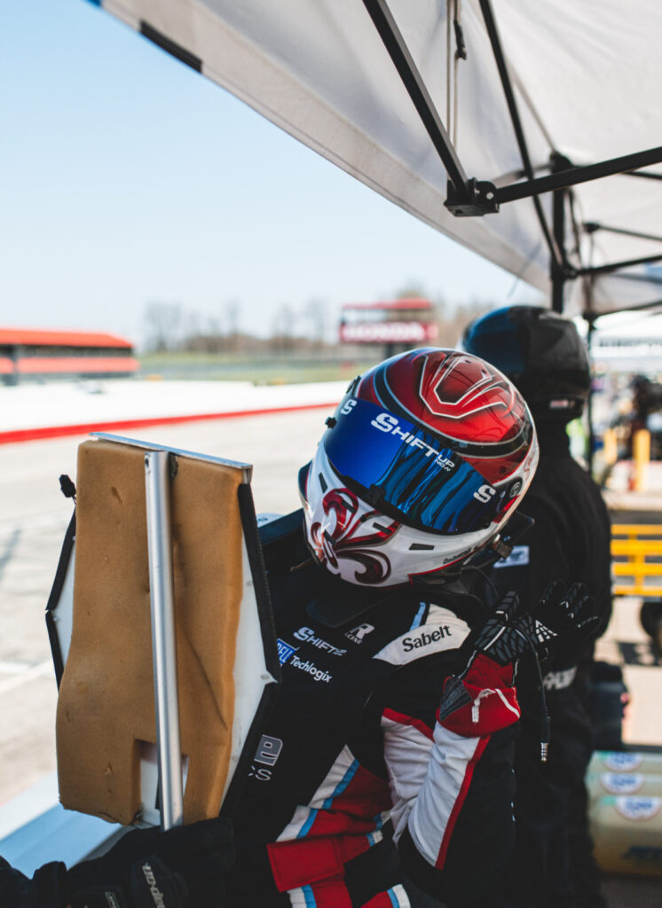 Round 3 Racing | Bell Techlogix 2023 - Shift Up Now