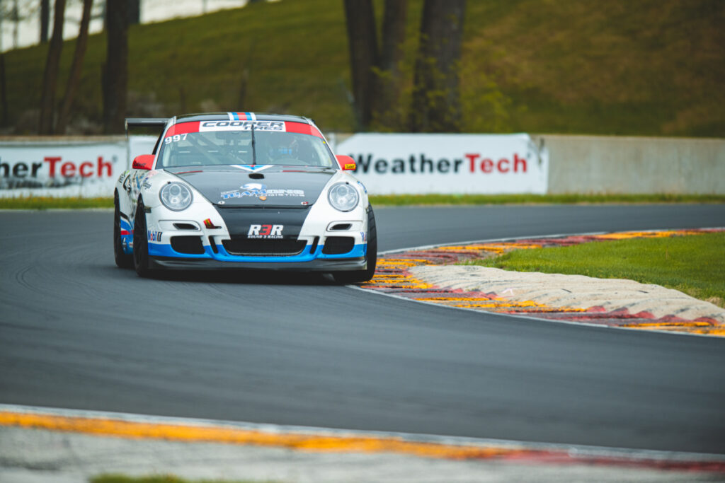 Round 3 Racing | Bell Techlogix 2023 - Shift Up Now